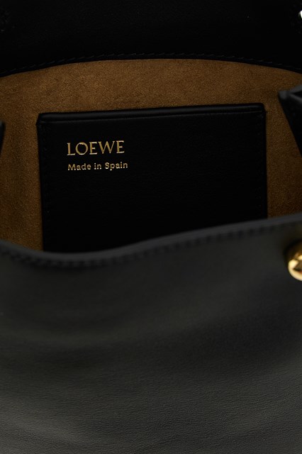 Loewe 'pebble' clutch available on julian-fashion.com - 309436 - us